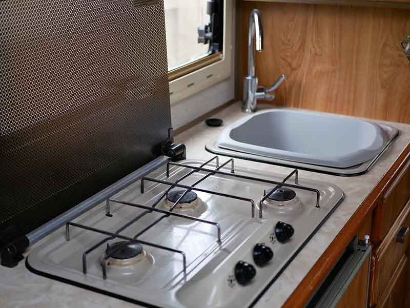 How Easy is it to Cook in a Motorhome? - Classic Motorhome Owner